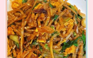 鸡蛋炒饼丝怎么炒好吃_家常鸡蛋炒饼丝做法