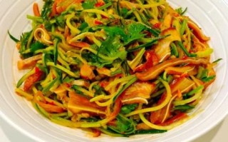 猪耳朵拌黄瓜怎么做_猪耳朵拌黄瓜怎么做好吃