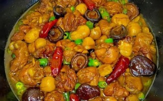 栗子焖鸡怎么做_栗子焖鸡需要焯水吗