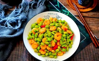 虾仁炒毛豆怎么做_虾仁炒毛豆焯水吗