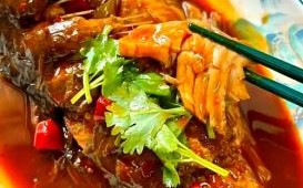 鲤鱼怎么做好吃又简单_家常鲤鱼做法