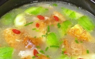 丝瓜怎么炒好吃_丝瓜汤的家常做法