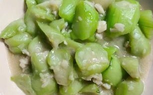 蒜蓉丝瓜怎么做_蒜蓉丝瓜的家常做法