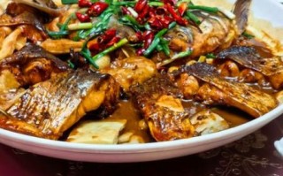 家常炖花鲢鱼怎么做_花鲢鱼炖多久才入味