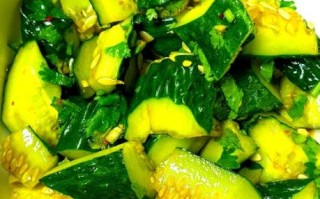 黄瓜怎么拍才入味_凉拌黄瓜要不要焯水