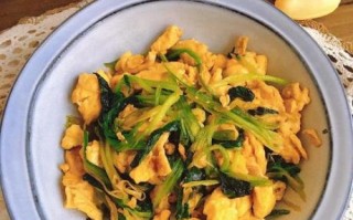 菠菜鸡蛋怎么炒_菠菜炒鸡蛋要不要焯水