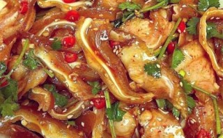 新鲜猪耳朵怎么做好吃_猪耳朵凉拌还是卤香