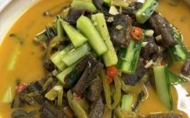 黄鳝和什么一起吃最好_黄鳝不能和什么一起吃