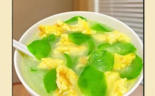 西红柿丝瓜蛋汤怎么做_丝瓜蛋汤需要焯水吗