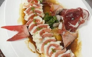 清蒸鱼摆盘花样图片大全_清蒸鱼怎么摆盘好看