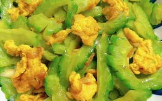 苦瓜炒蛋怎么炒不苦_苦瓜炒蛋的家常做法