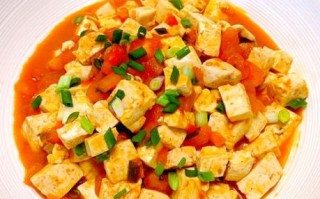 豆腐炒西红柿怎么做_西红柿炒豆腐需要焯水吗