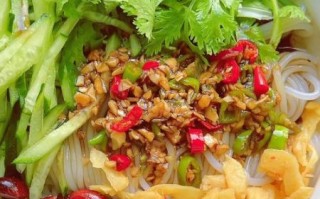 凉拌米粉怎么做_凉拌米粉需要焯水吗