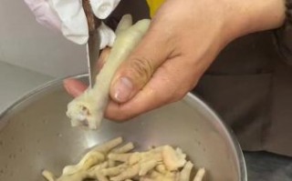 鸡爪怎么去骨_鸡爪脱骨最简单的方法