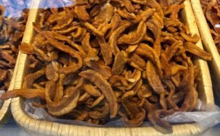 脂渣怎么做才酥脆_脂渣的家常做法步骤