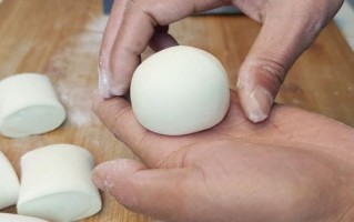 高筋面粉最简单的做法_新手也能一次成功