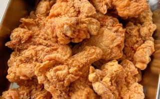 炸鸡怎样才能外酥里嫩_炸鸡裹粉技巧