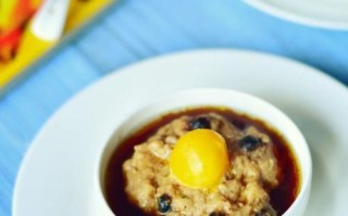 咸蛋蒸肉饼怎么做_咸蛋黄蒸肉饼的家常做法