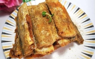 干炸带鱼怎么做_干炸带鱼怎么酥脆