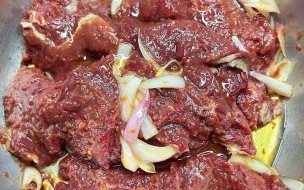 牛排怎么腌制才嫩_正宗牛排腌制方法