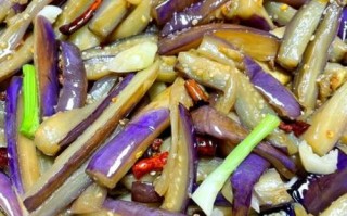长条茄子怎么做好吃_长条茄子家常做法