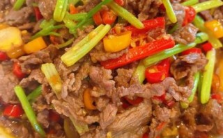 小炒牛肉怎么炒才嫩_小炒牛肉用哪个部位最好