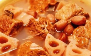 莲藕怎么炒好吃_莲藕排骨汤怎么做