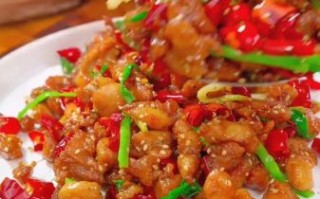 辣子肉丁怎么做_辣子肉丁正宗川菜做法