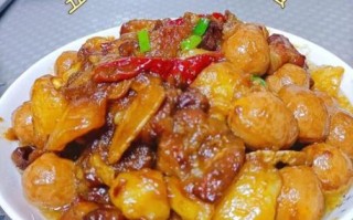 鹌鹑蛋焖土豆怎么做_鹌鹑蛋焖土豆好吃吗