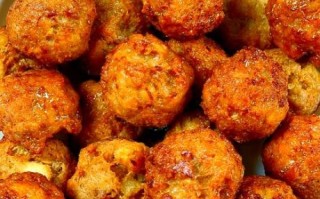 炸肉丸怎么做才外酥里嫩_炸肉丸用什么肉最好