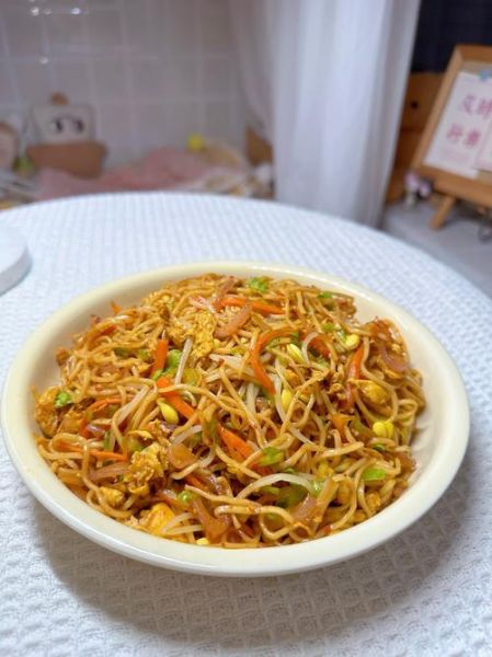 炒面条怎么做好吃_家常炒面简单做法-第1张图片-山城妙识 炒面条怎么做好吃_家常炒面简单做法-第1张图片-山城妙识