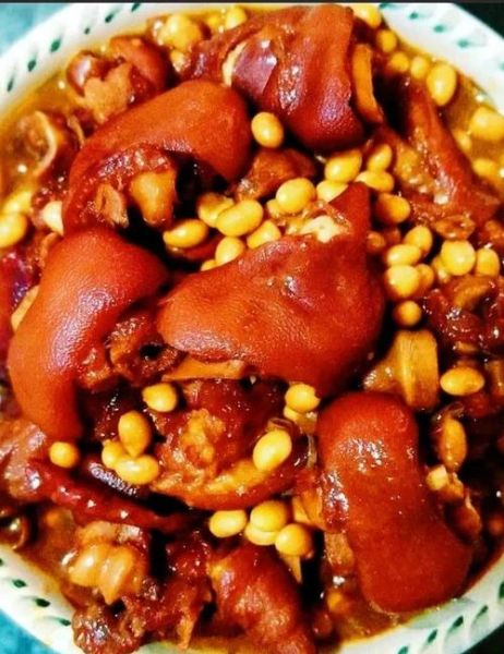 黄豆炖猪脚怎么做_黄豆炖猪脚要焯水吗-第3张图片-山城妙识