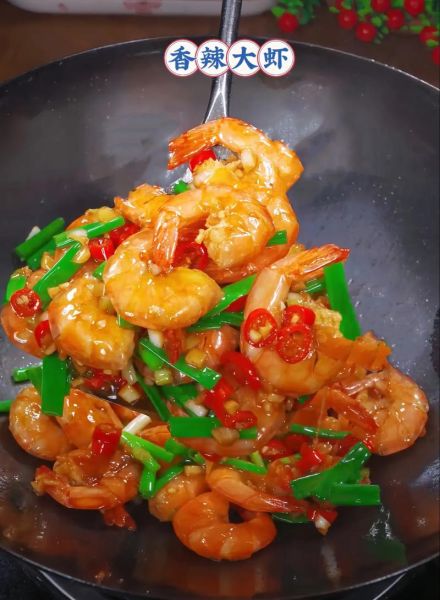 爆炒香辣虾怎么做_香辣虾去腥技巧-第2张图片-山城妙识