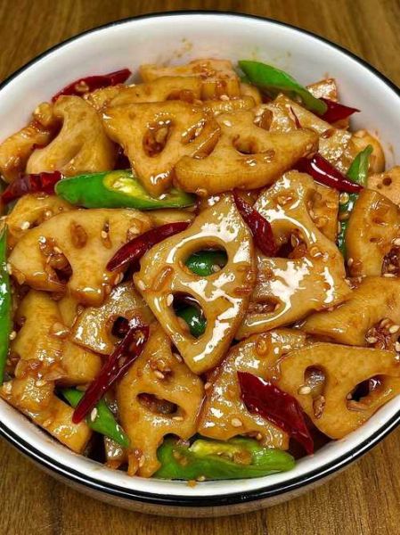 凉拌藕丁怎么做_藕丁焯水几分钟才脆-第3张图片-山城妙识