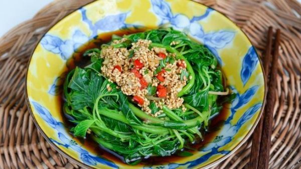 凉拌苋菜怎么做_苋菜焯水几分钟才脆绿-第2张图片-山城妙识