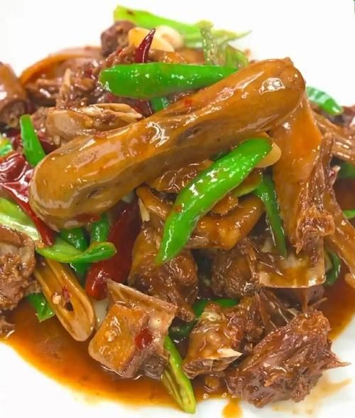 啤酒鸭家常做法_啤酒鸭怎么做才好吃-第1张图片-山城妙识