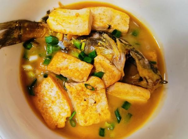 黄骨鱼怎么做好吃_黄骨鱼炖豆腐的做法-第1张图片-山城妙识