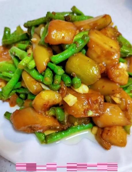 长茄子怎么炒好吃_家常长茄子简单做法-第3张图片-山城妙识