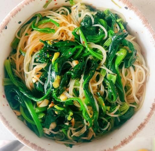 家常凉拌粉丝怎么做_凉拌粉丝用哪种粉丝最好-第3张图片-山城妙识