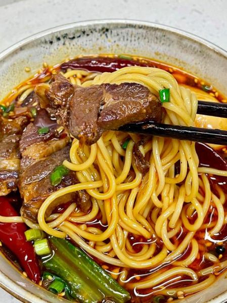 红烧牛肉面怎么做_红烧牛肉面需要炖多久-第2张图片-山城妙识