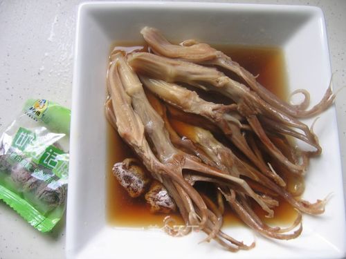 糟卤鸭舌怎么做_糟卤鸭舌需要焯水吗-第2张图片-山城妙识 糟卤鸭舌怎么做_糟卤鸭舌需要焯水吗-第2张图片-山城妙识