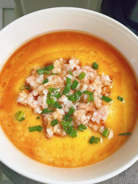 虾仁鸡蛋羹怎么做_鸡蛋羹滑嫩秘诀-第1张图片-山城妙识