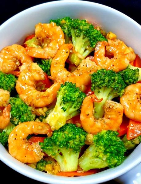 炒西兰花怎么炒才脆_西兰花焯水几分钟-第1张图片-山城妙识