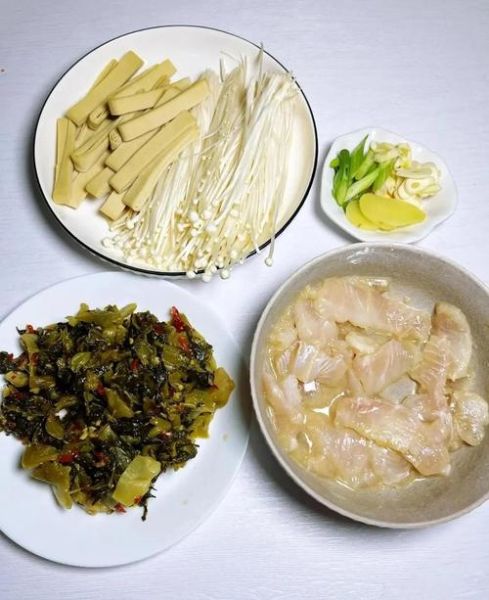 酸菜巴沙鱼怎么做好吃_酸菜巴沙鱼的家常做法-第2张图片-山城妙识