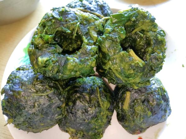 蒸红薯叶窝窝头怎么做_红薯叶窝窝头蒸多久-第3张图片-山城妙识