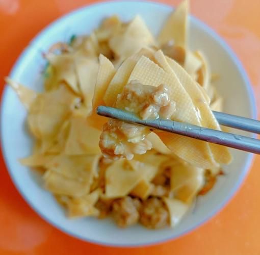 千张结烧肉怎么做_千张结烧肉的家常做法-第2张图片-山城妙识