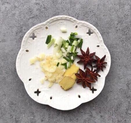 酱鸡爪怎么做_酱鸡爪的家常做法-第3张图片-山城妙识