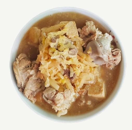 排骨酸菜怎么做好吃_正宗东北做法步骤-第1张图片-山城妙识