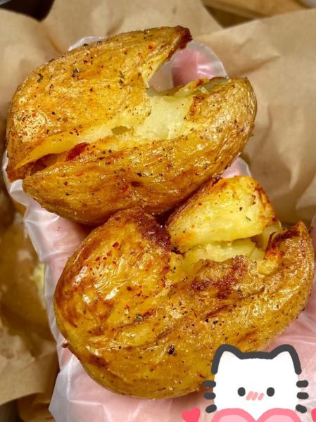 烤小土豆怎么烤才外酥里嫩_空气炸锅烤小土豆温度时间-第1张图片-山城妙识 烤小土豆怎么烤才外酥里嫩_空气炸锅烤小土豆温度时间-第1张图片-山城妙识