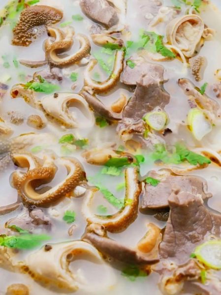 羊杂汤的家常做法_羊杂汤怎么做好吃又简单-第1张图片-山城妙识